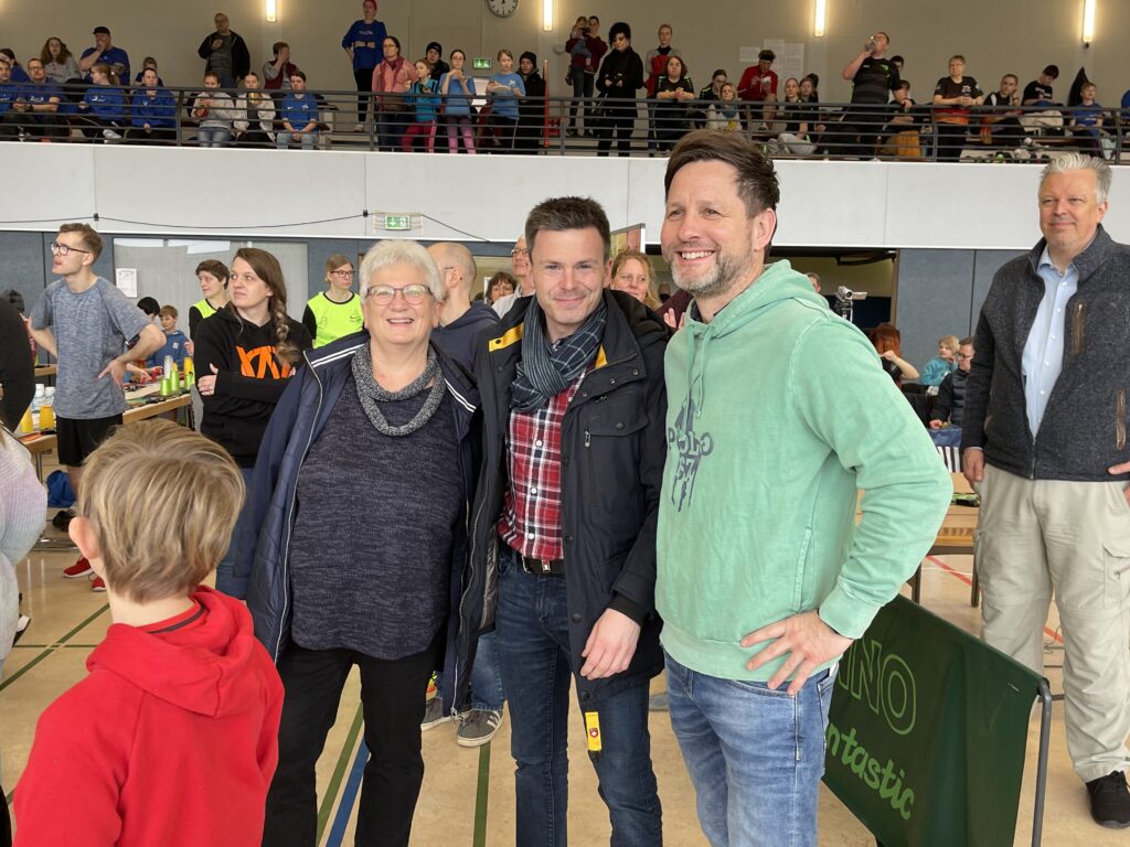 Speedstacking in Boffzen - Philip Becker - Samtgemeindebürgermeister